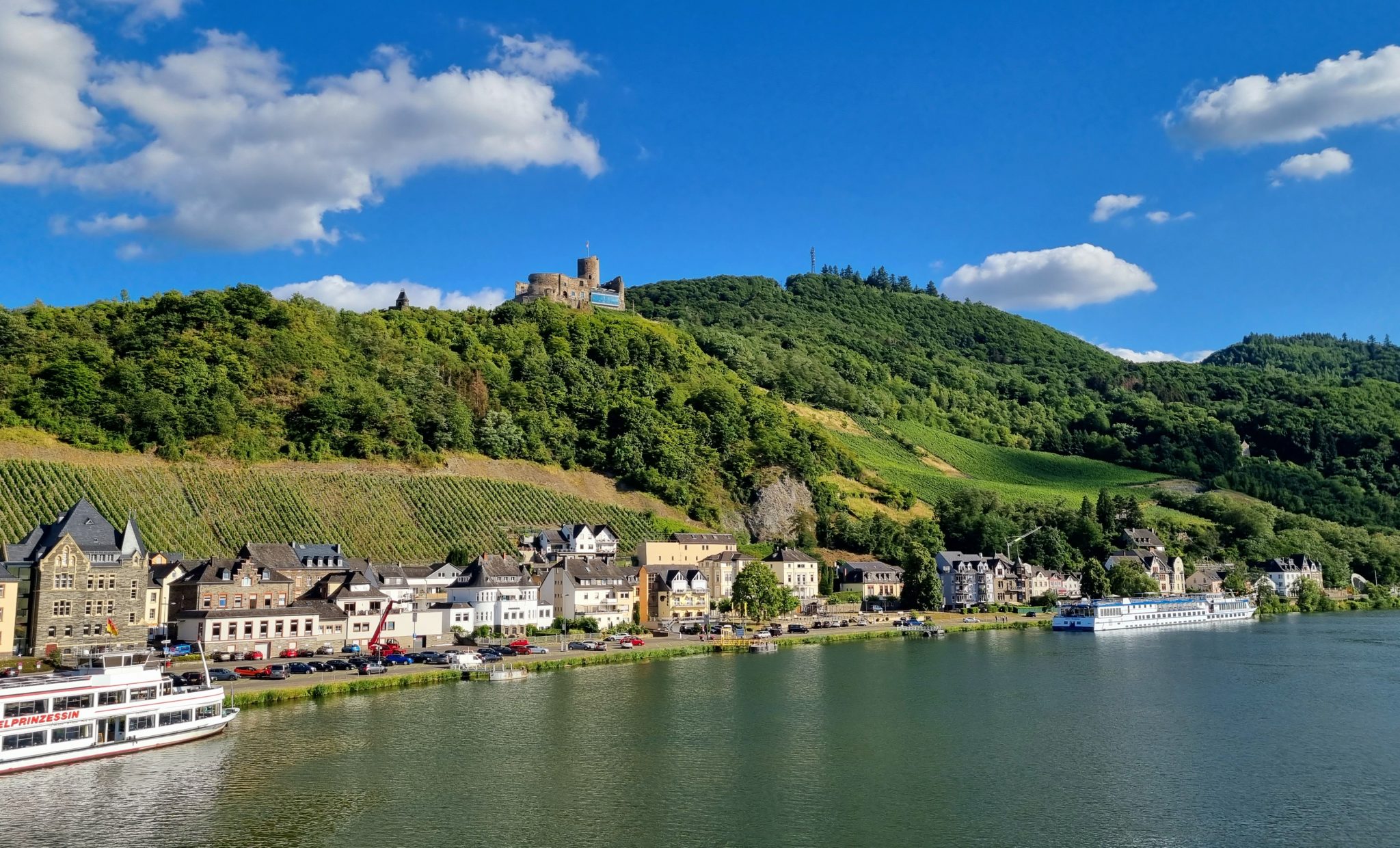 Med bobil i Moseldalen med sykkeltur til Bernkastel Kues | Bobilreiser