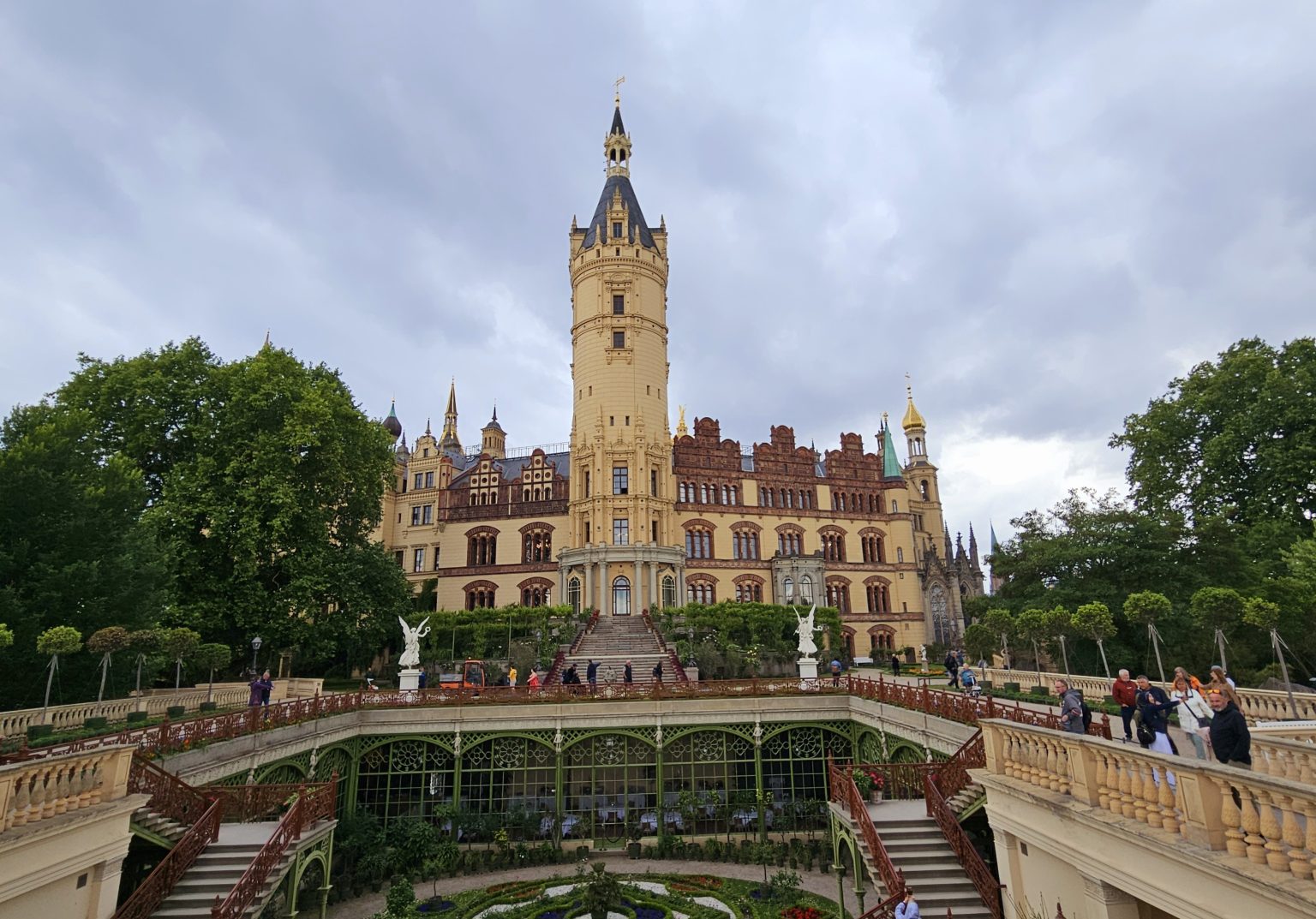 Dag 5: Med bobil til Schwerin Slott - en perle i nord | Bobilreiser
